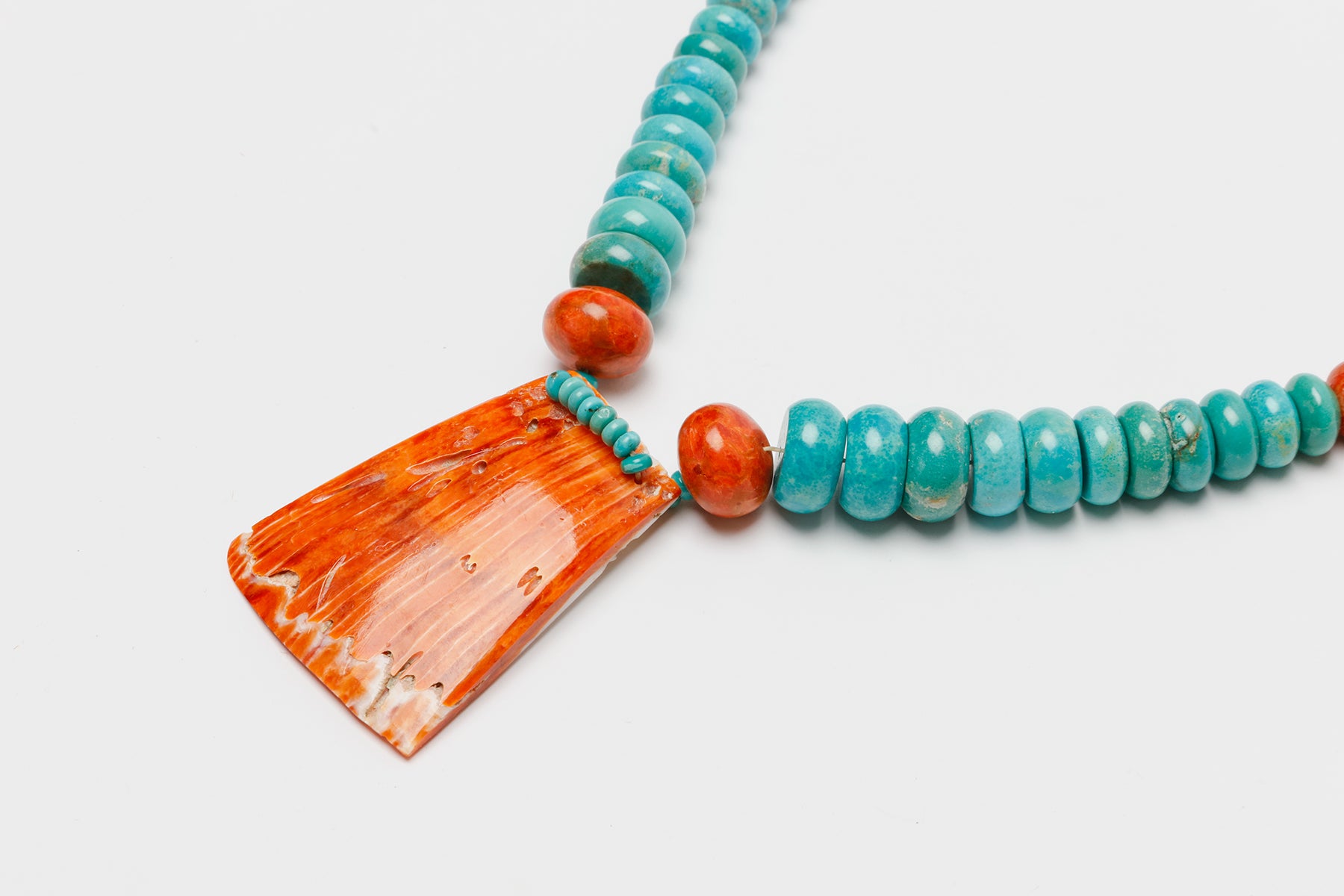 Spondylus Shell Necklace by Priscilla Nieto, Santo Domingo – Quintana ...