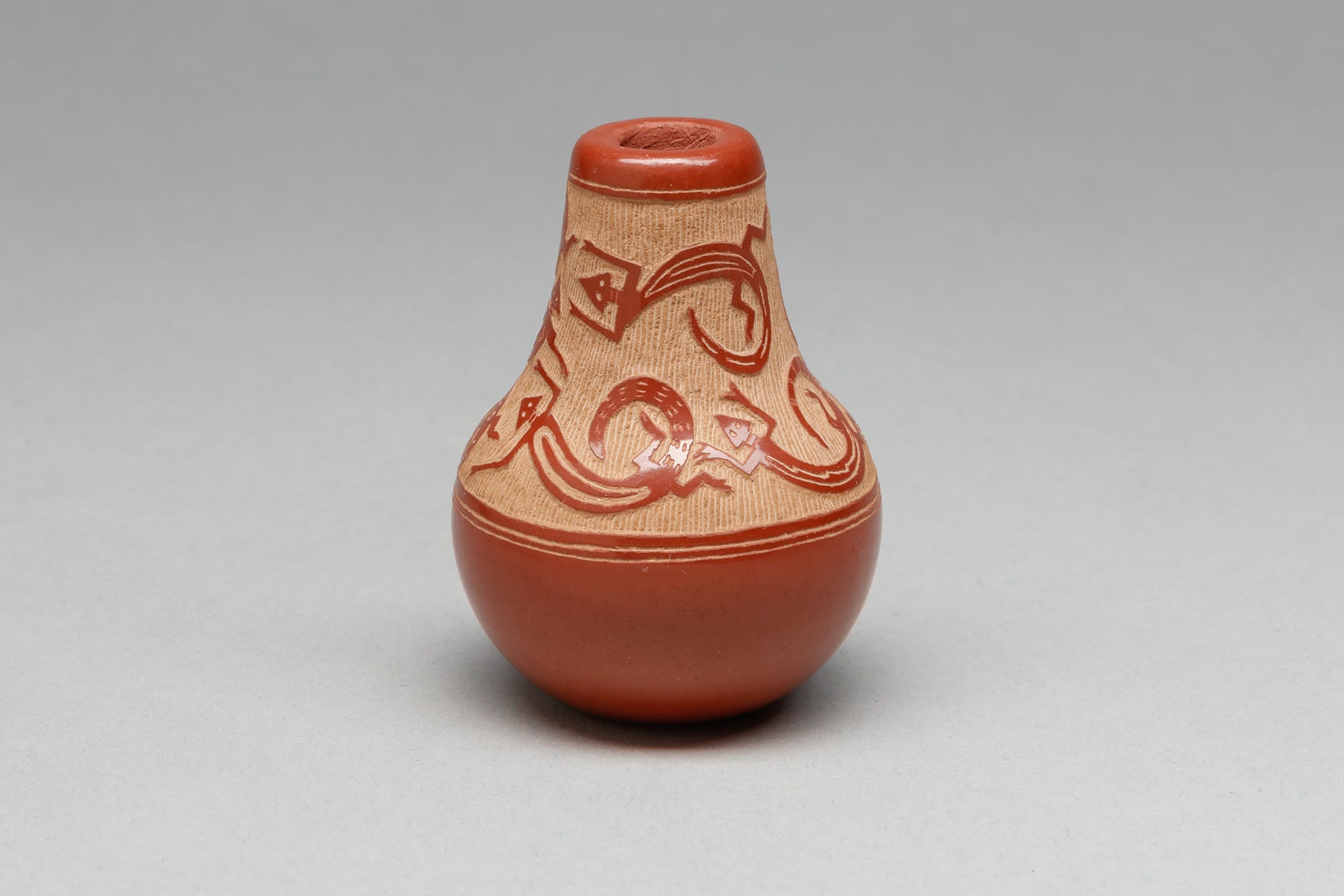 Miniature Water Jar by Grace Medicine Flower, Santa Clara Pueblo ...