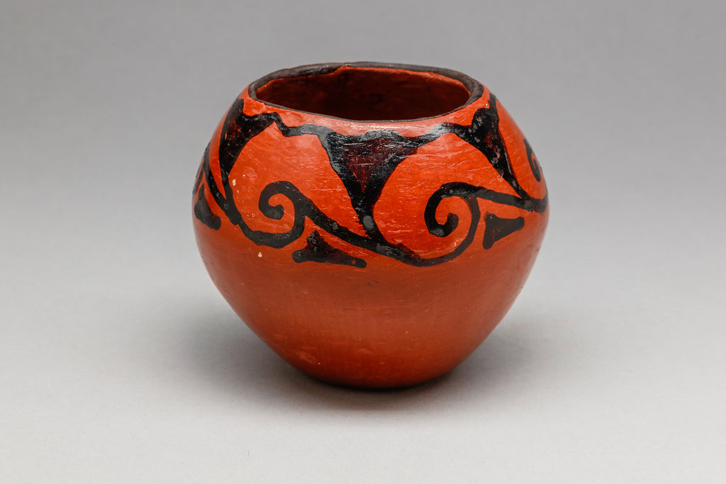 Red Pot with Geometric Designs – Quintana Galleries
