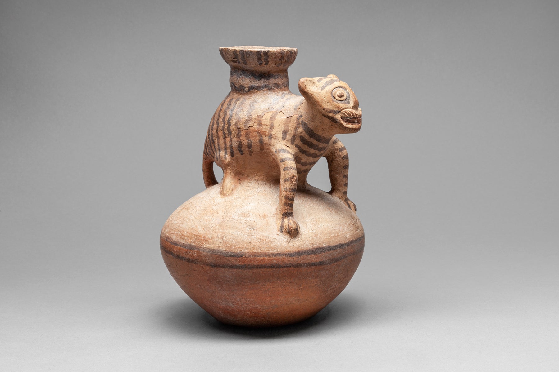 Chancay Pottery Vessel with Jaguar, pre 1900’s – Quintana Galleries